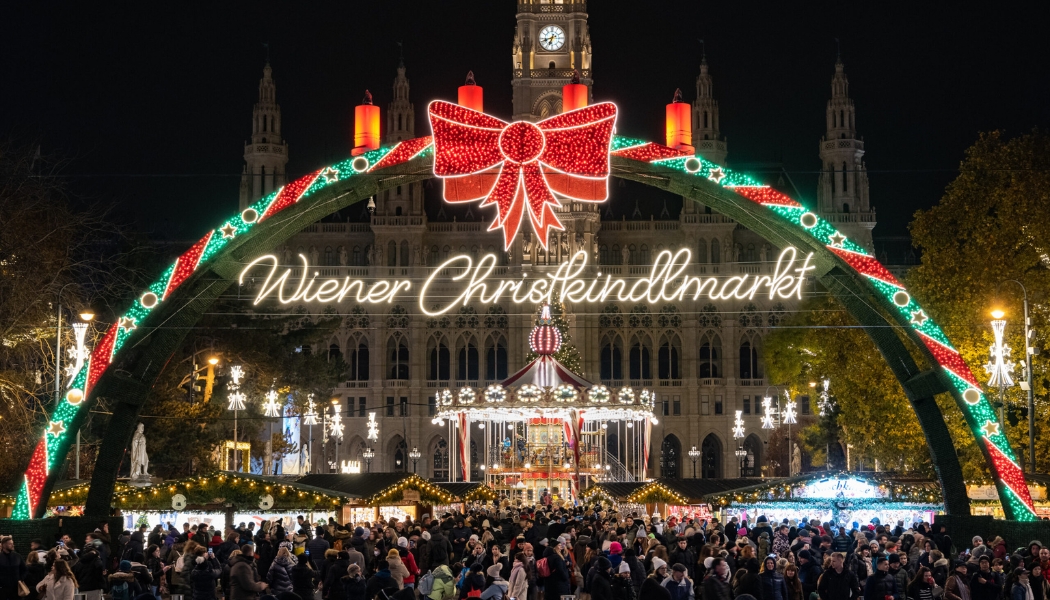 Най-добрите коледни (романтични) филми на всички времена - 1 жена – 3 роли